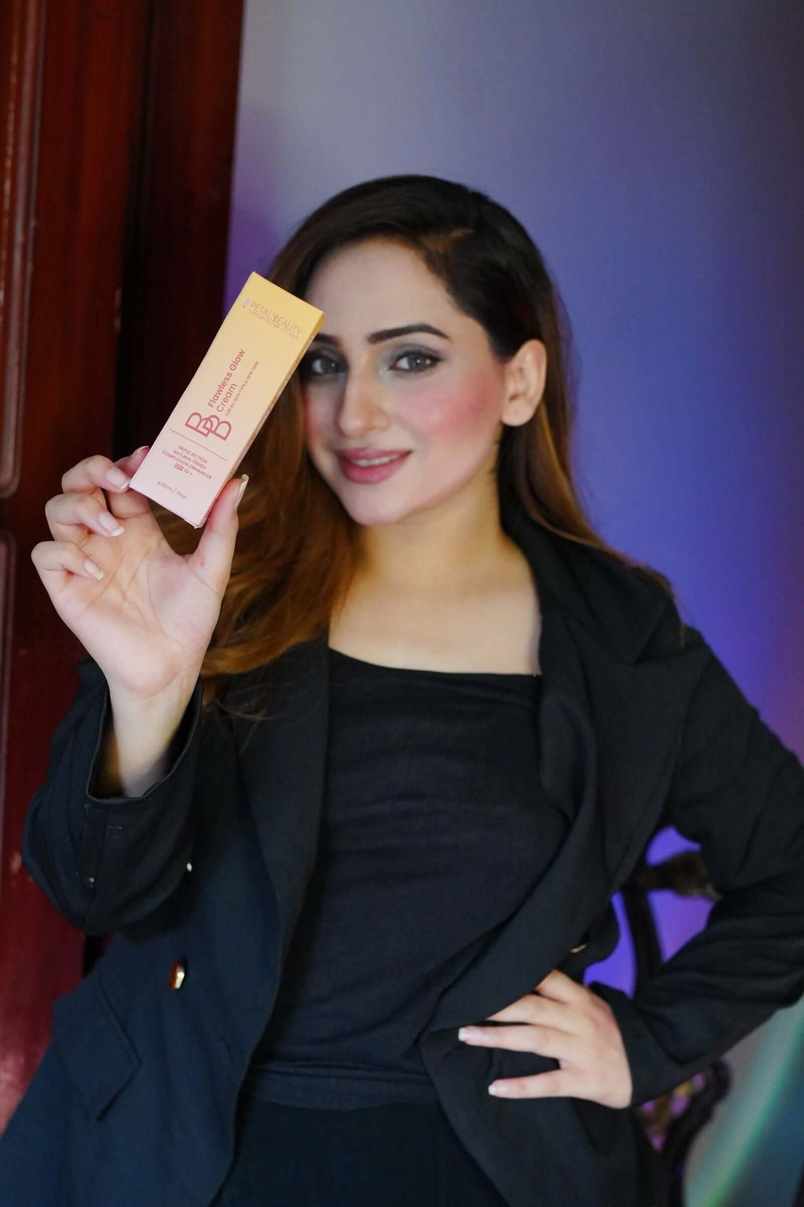 Flawless Glow BB Cream with SPF35+ | Best BB Cream in Pakistan – The ...